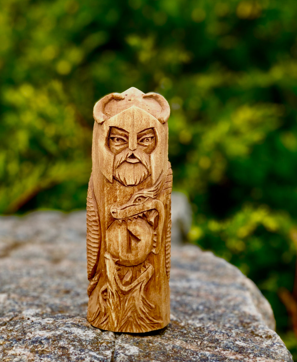 Loki statue, Loki Norse god, Loki wooden statue, paganism carvings, As ...