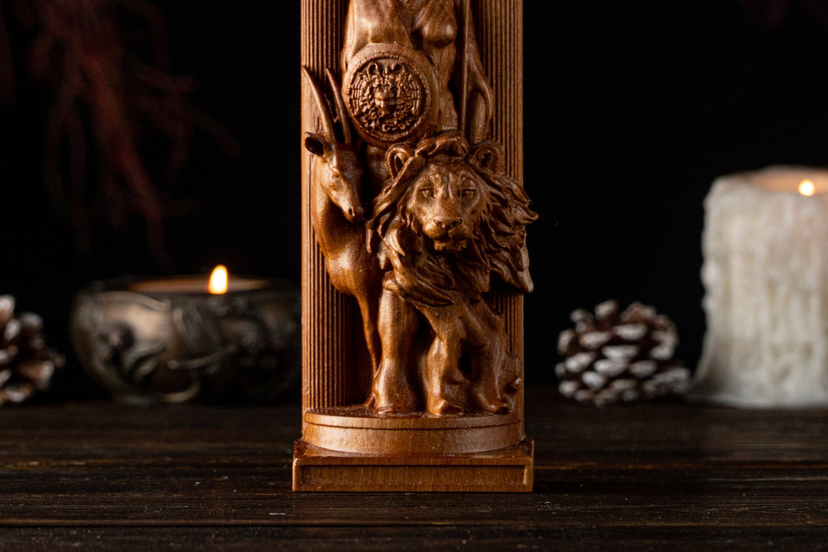 Arabian Goddess Allat – Medieval Godsends: Viking Axes, Archery, Norse ...